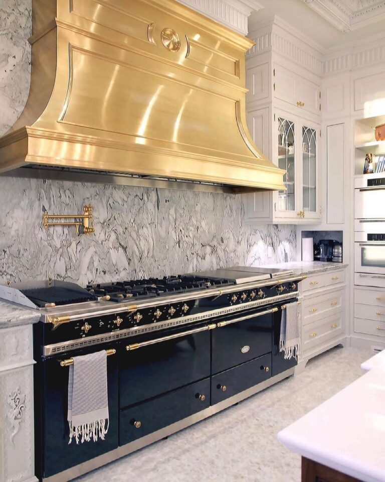 Amazing Classic Style Kitchen Design is timeless – Classy55